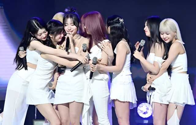 Kep1er最後一次9人出輯！拿下「700多天來首個一位」成員抱一起哭：最幸福的禮物 - Kpopn