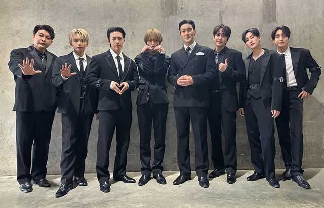 SJ在家族演唱會銷售自家專輯超吵鬧！ 銀赫「偷宣傳D&E」昌珉道歉：他們不是正常人 - Kpopn