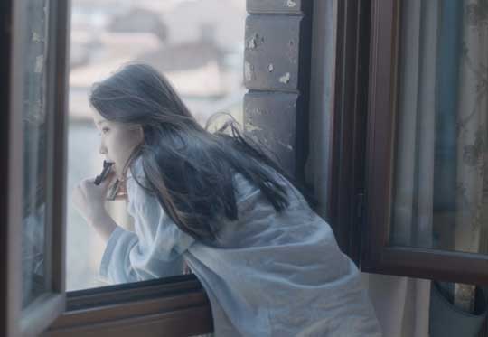 IU "Peach" 預告 - Kpopn