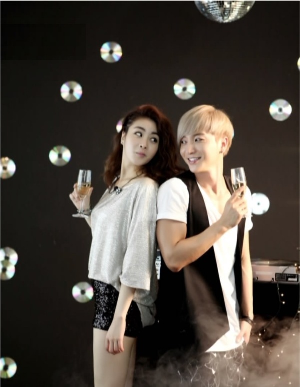 酒窩夫婦的 Kiss Goodbye - Kpopn