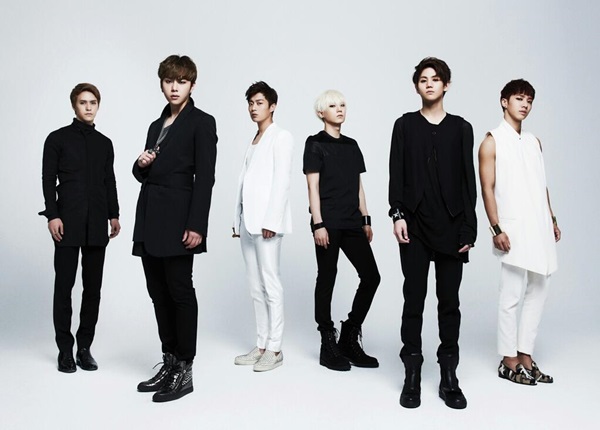 BEAST 於 HT 公開性感腹肌 - Kpopn