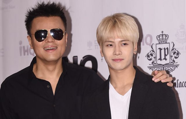Jackson 跟 JYP 越變越像？ - Kpopn