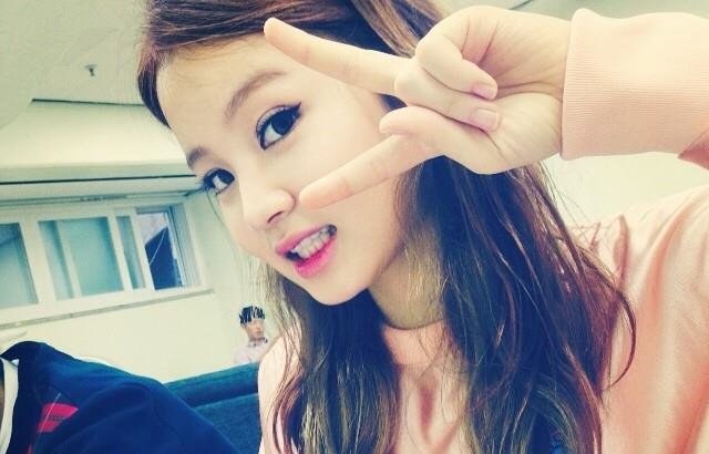 LEE HI，生日快樂！ - Kpopn