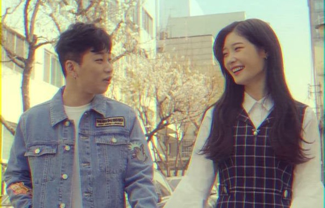 Din Din《Super Super Lonely》MV - Kpopn