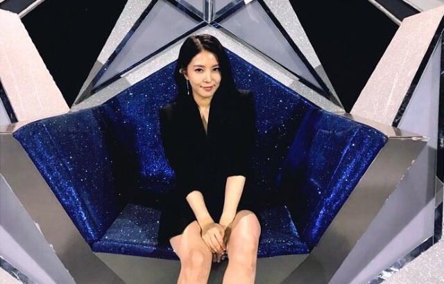 PD：BoA 首次錄影就記住所有人的名字 - Kpopn