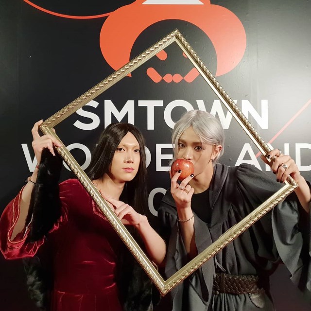 用盡生命裝扮的 S.M. 年度萬聖派對，槓龜多年的 Key 終於如願奪冠！ - Kpopn