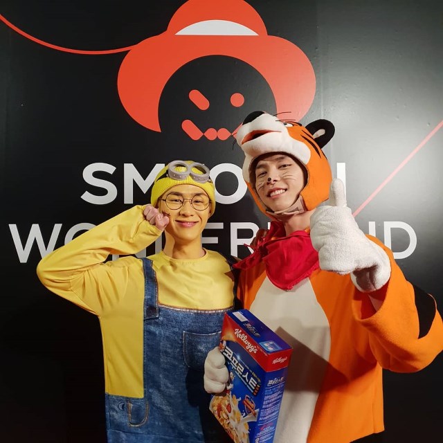 用盡生命裝扮的 S.M. 年度萬聖派對，槓龜多年的 Key 終於如願奪冠！ - Kpopn