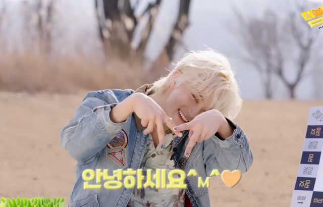 NCT MARK為西珍妮自創「專屬相認暗號」 粉一看是「超恥M字腿」急喊我做不來XD - Kpopn