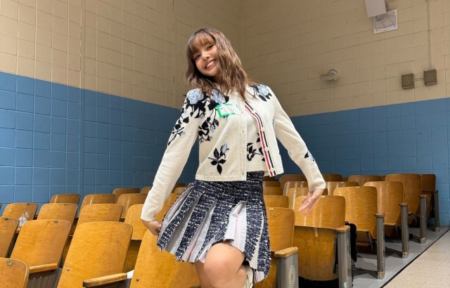 Lisa首部美劇預告公開！「角色曝光」全新造型粉絲驚：跟出道初期一樣 - Kpopn