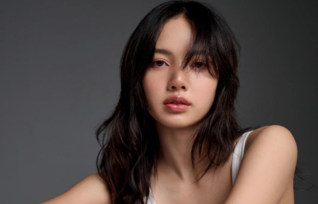 Lisa繼Jennie後進軍好萊塢！「宣布出演人氣美劇」有望以本名出道 - Kpopn