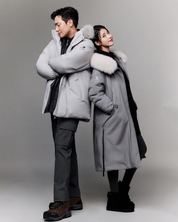 IU X 孫錫久，身高差讓人心動的「冬季情侶」畫報 - Kpopn