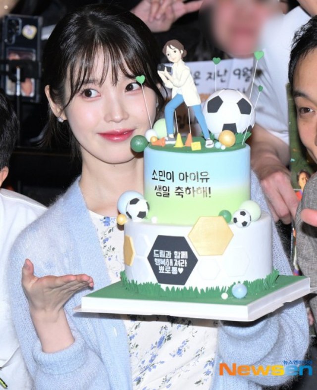 IU被指控抄襲後首露面！「真實狀態」讓粉絲稍微放心了 - Kpopn