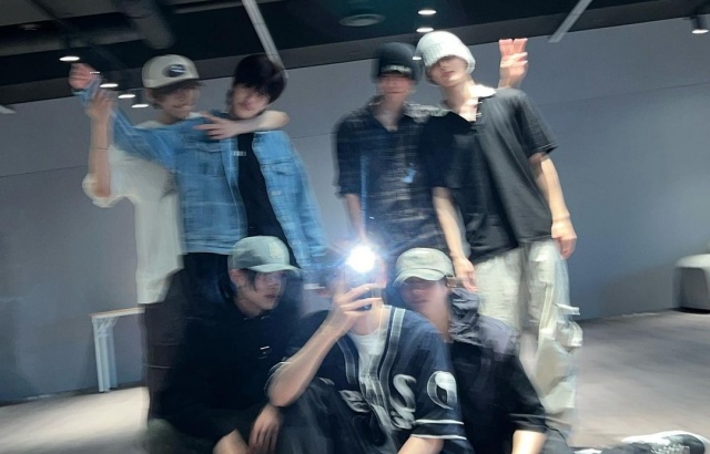 SM新男團7人全員公開！「團名涵義曝光」加碼開通官方IG - Kpopn