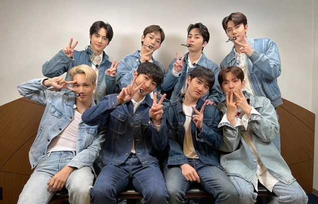 CBX再戰SM！EXO竟是看新聞才知道 Suho受訪「我很抱歉」網嘆：隊長超可憐... - Kpopn