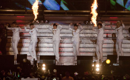 Beast登機準備照公開 - Kpopn