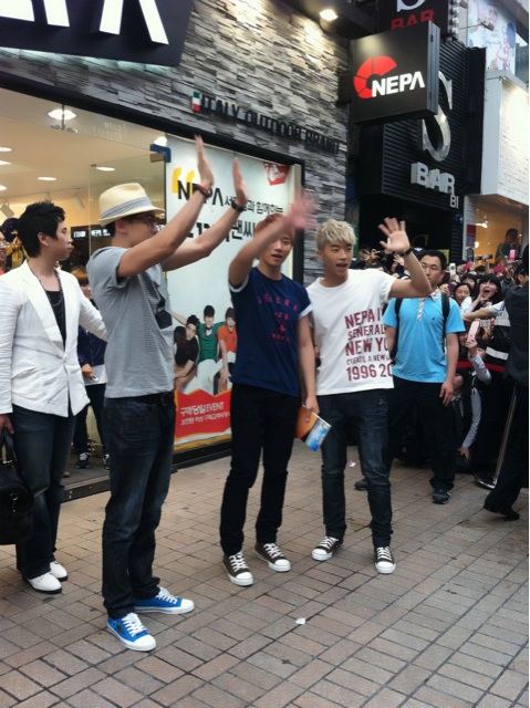 2PM 釜山 NEPA 簽名會照片 - Kpopn