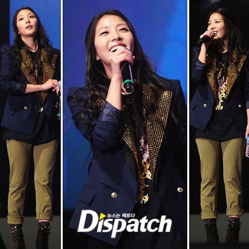 BoA 前往大學參加活動 - Kpopn