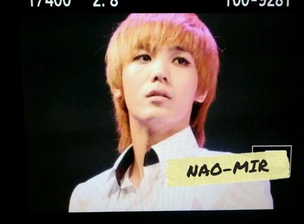 誇讚自己外貌的 Mir - Kpopn