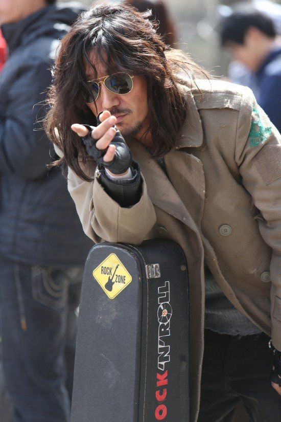 Tiger JK 登上大螢幕！ - Kpopn