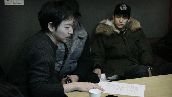 在錄音室的 2AM - Kpopn