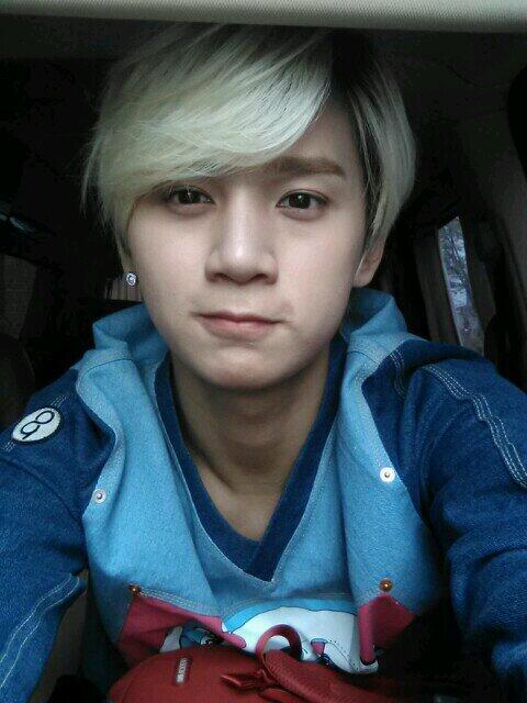 C-CLOWN Siwoo生日快樂！ - Kpopn