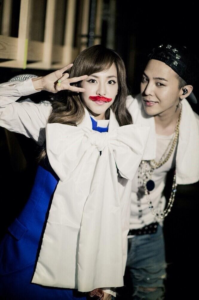 Dara 與 GD 可愛合照 - Kpopn
