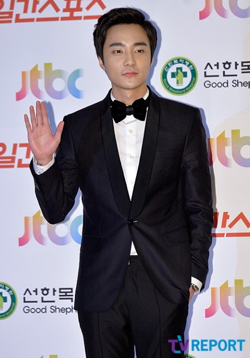 Roy Kim：可能秋天發新輯 - Kpopn