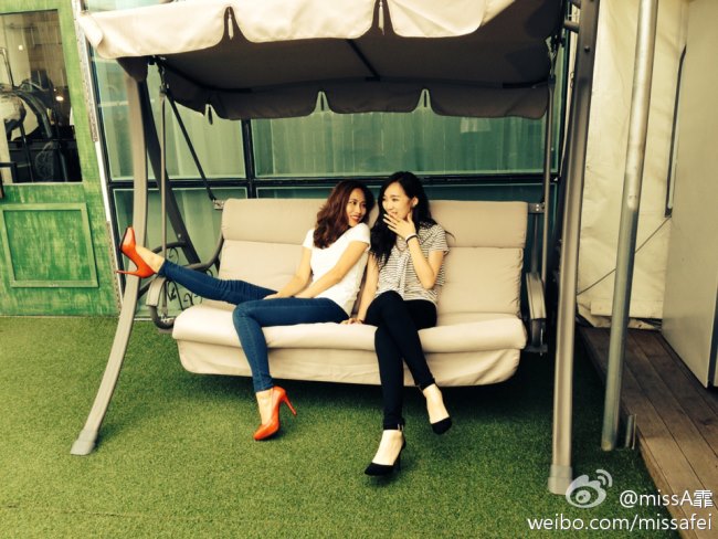 Fei、Jia 的兩人生活畫報 - Kpopn