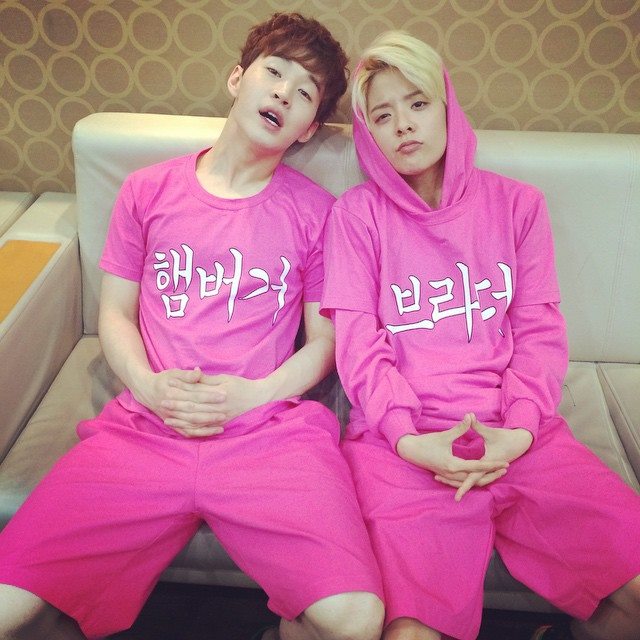 軍隊與Henry，Amber 選..? - Kpopn