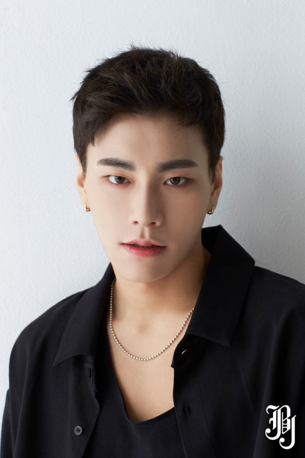 JBJ 開通官方 SNS，公開個人資料照片 - Kpopn